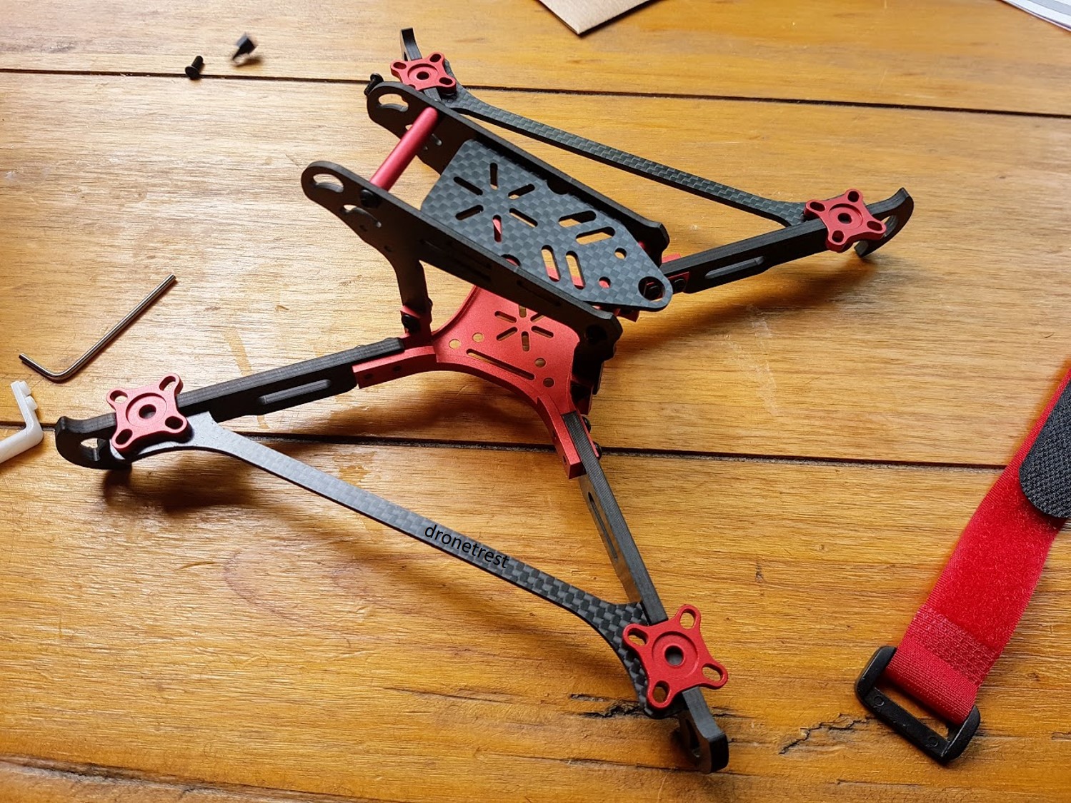 X200 Vertical Arm Quadcopter Frame Review