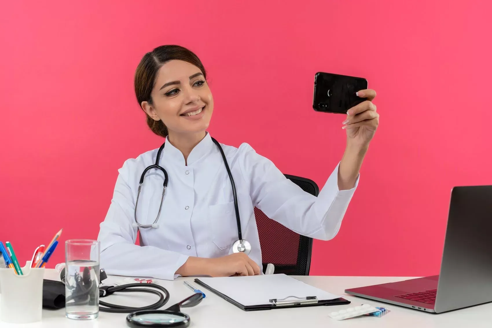 Como criar um perfil médico de sucesso no Instagram?